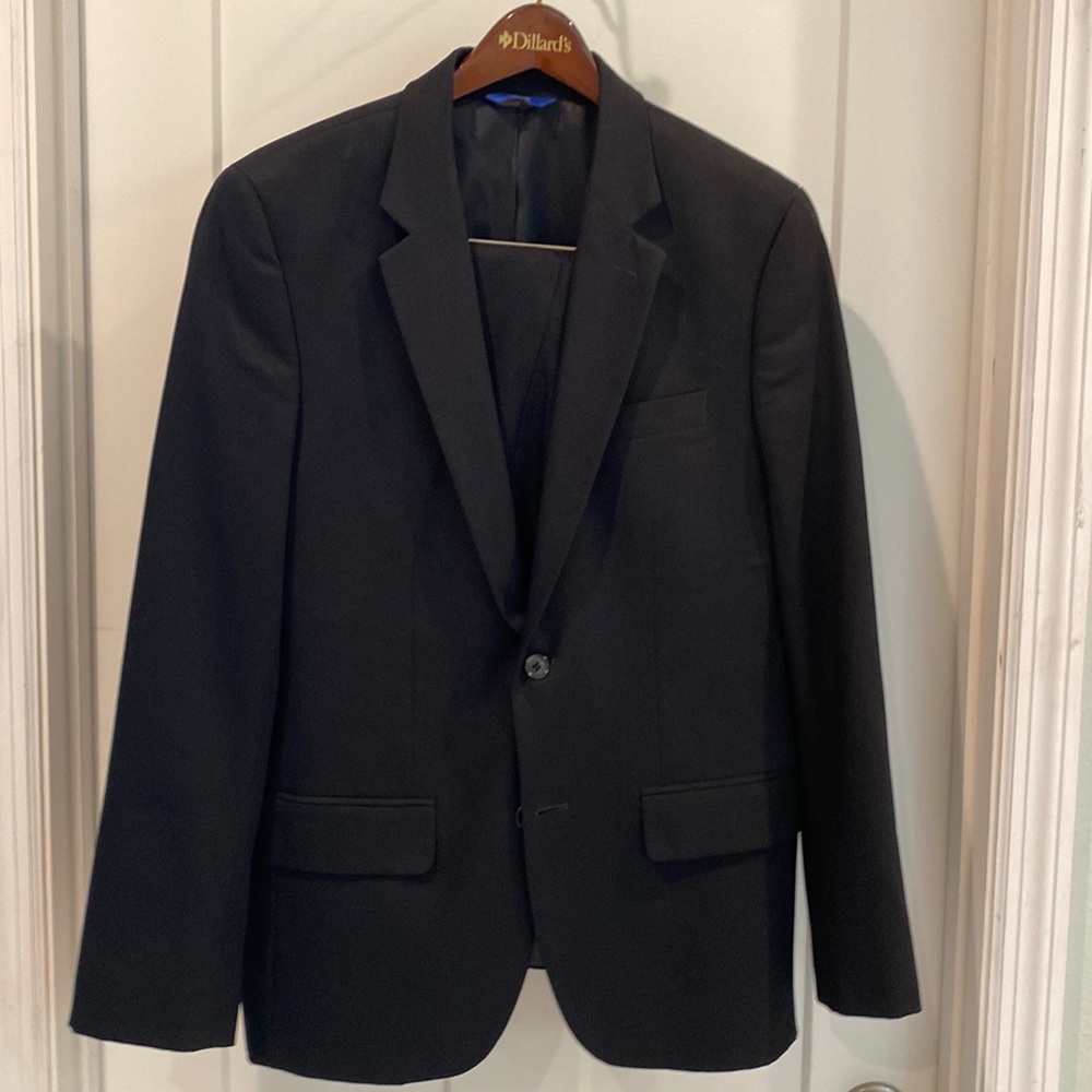 Apt 9 Men’s Black Suit - Gem